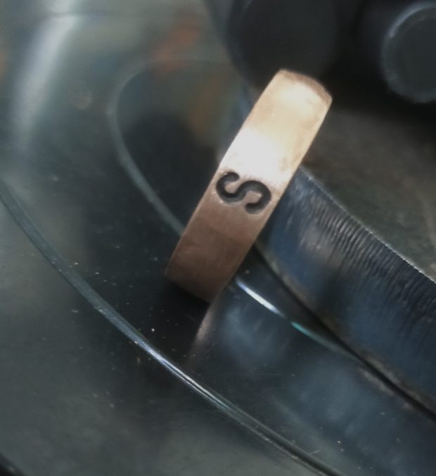 1 piece of custom made pure copper ring with your initials – Amor2u
